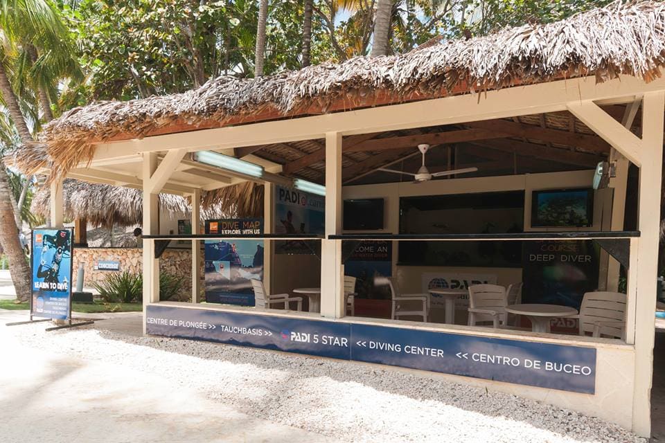 Reef Oasis Viva Dominicus Dive Club - Reisecenter Federsee
