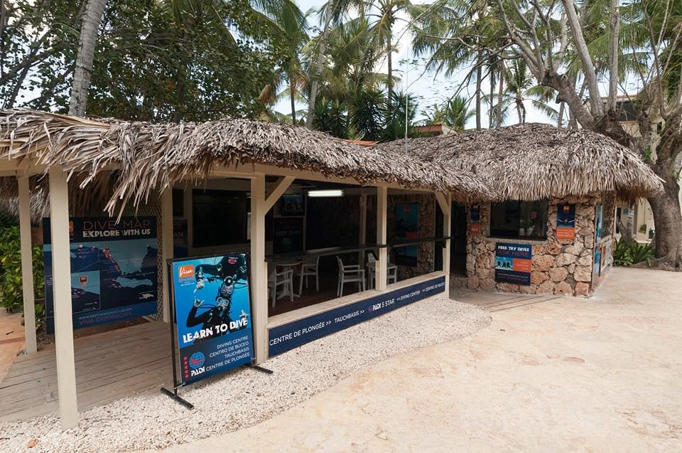 Reef Oasis Viva Dominicus Dive Club - Reisecenter Federsee